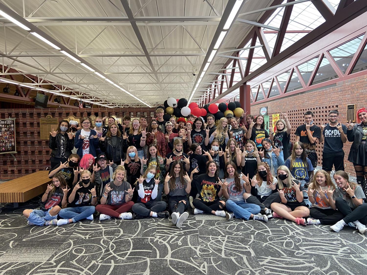 Dress Up for Your School’s Spirit (Week) – The Prowl